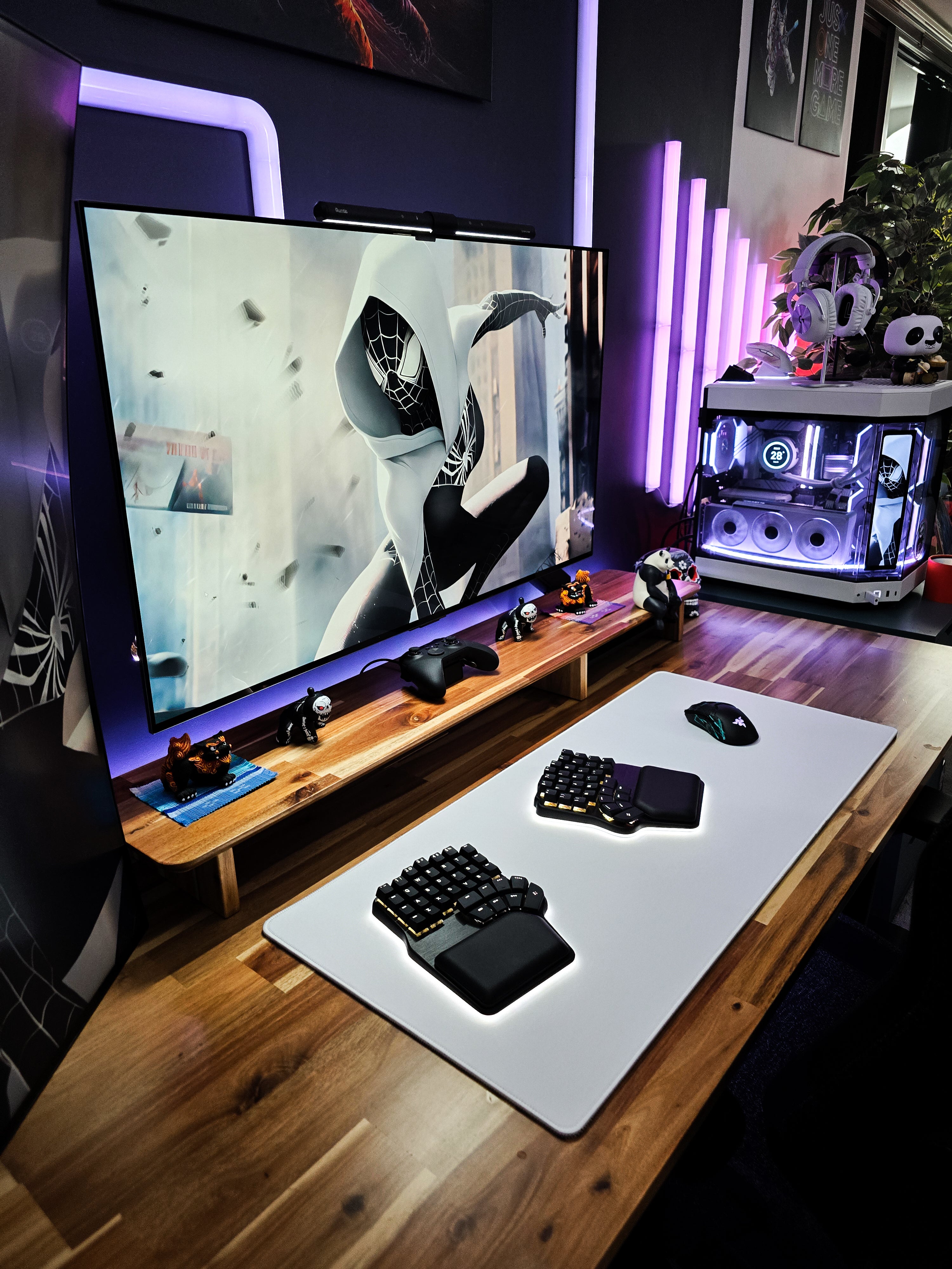 White Deskmat – SwitchKeys