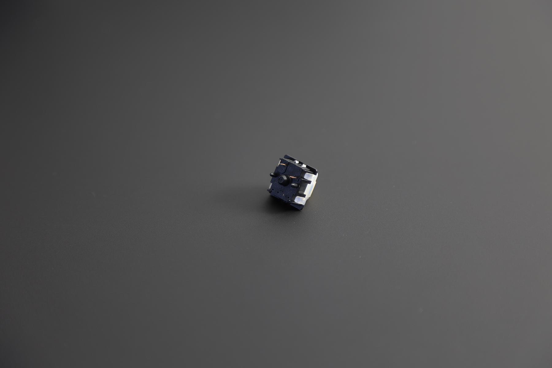 Gateron Milky Yellow Switches (X10) – SwitchKeys